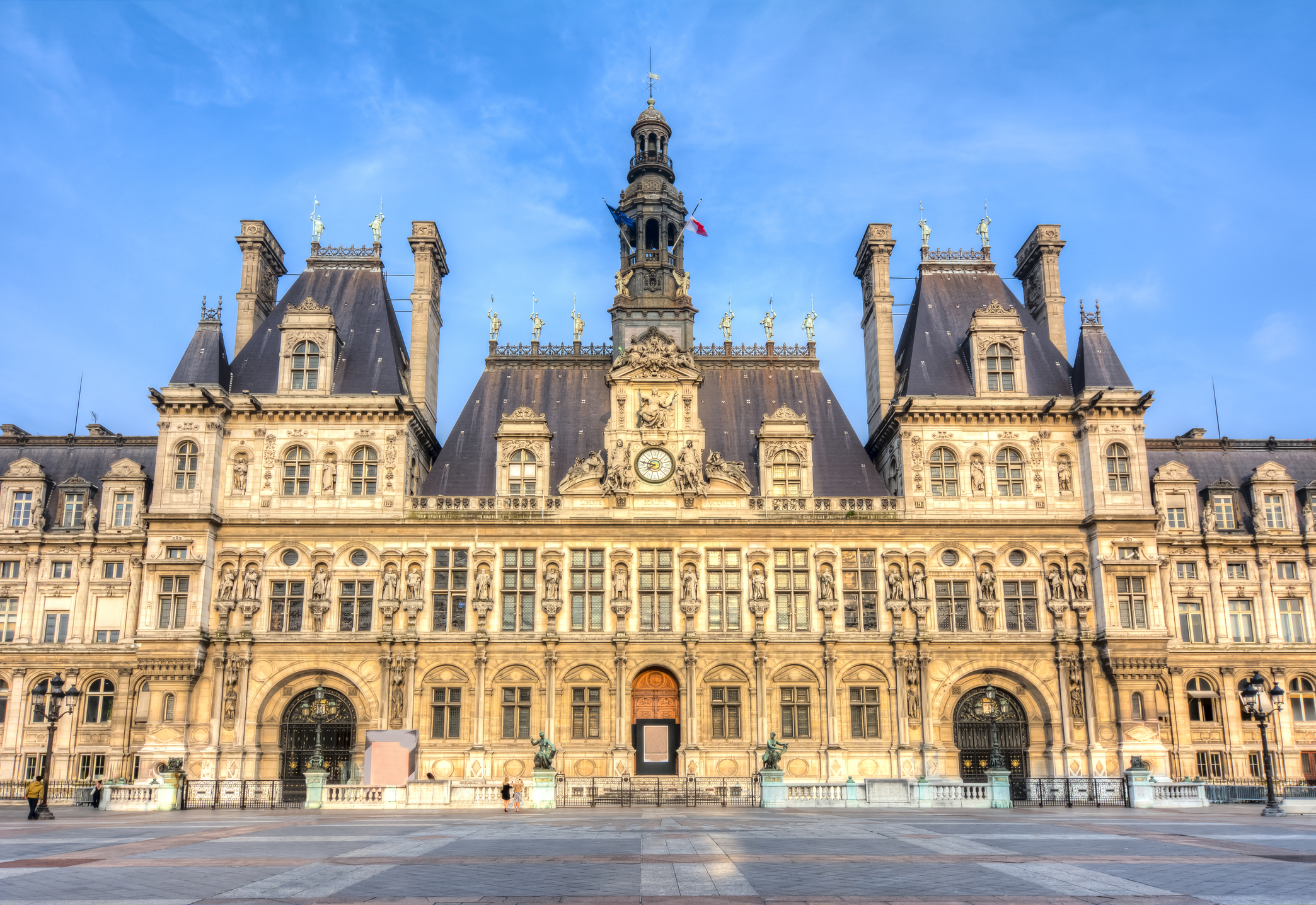 A Twitter vision on the campaign for the mayor of Paris